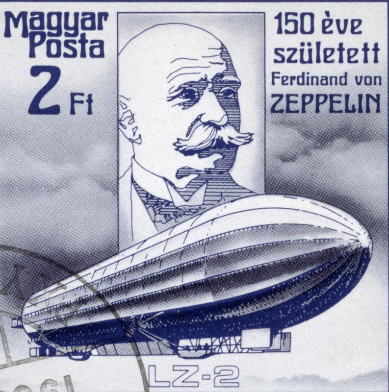 What are Dirigibles? (with pictures)