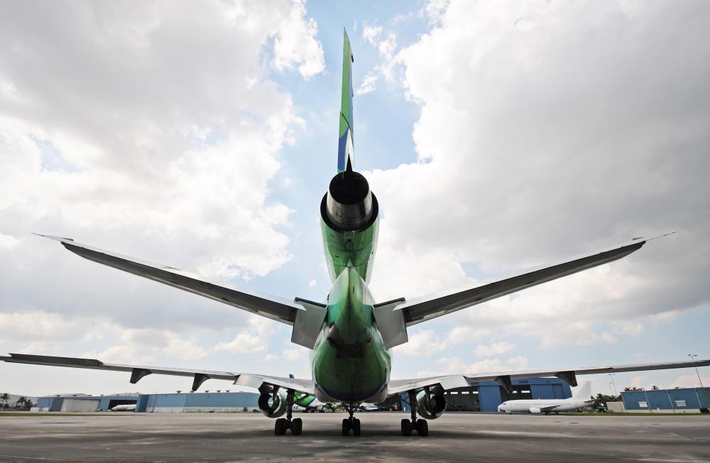 What is Empennage? (with pictures)