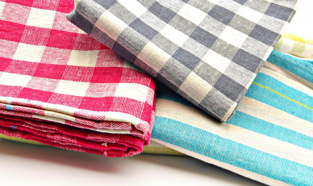 How do I Choose the Best Chain Degreaser? (with pictures)