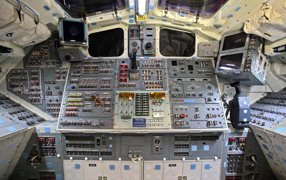 What is an Electronic Instrument Cluster? (with pictures)