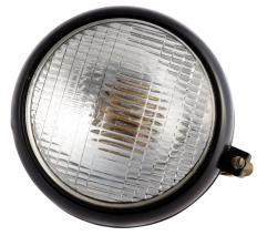 What Is a Headlight Socket? (with pictures)